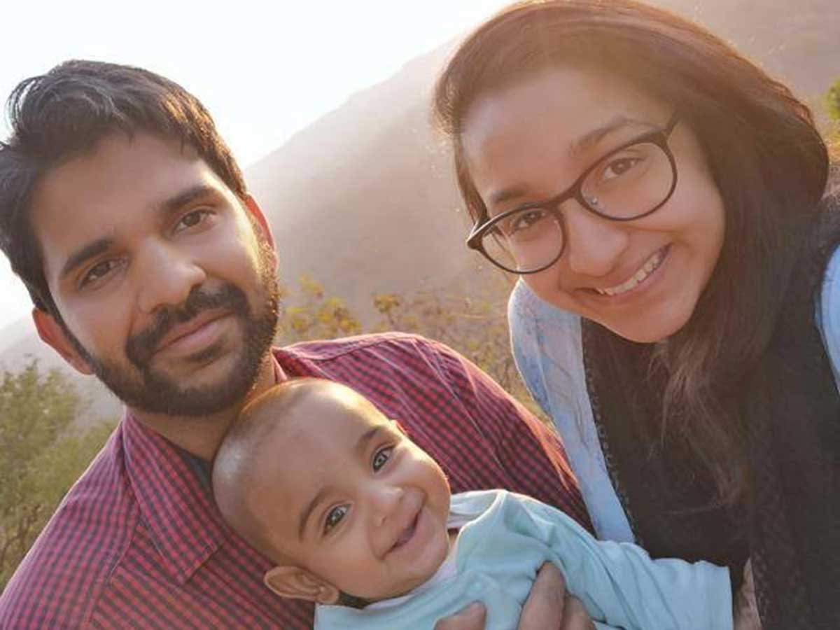 Latest Oman News : Indian mum thanks Air Arabia for making emergency ...