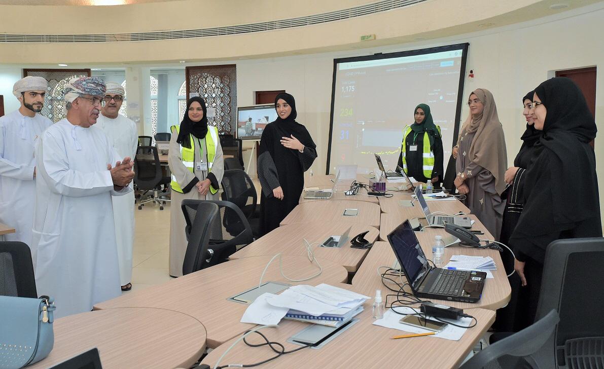 Healthcare workers to get top priority, says Oman’s Minister of Health ...