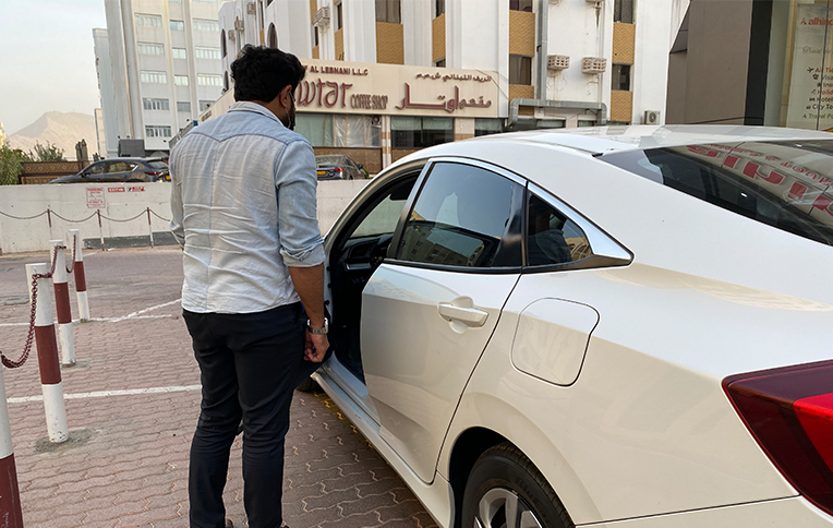 Don’t leave your car unattended with engine running: Royal Oman Police ...
