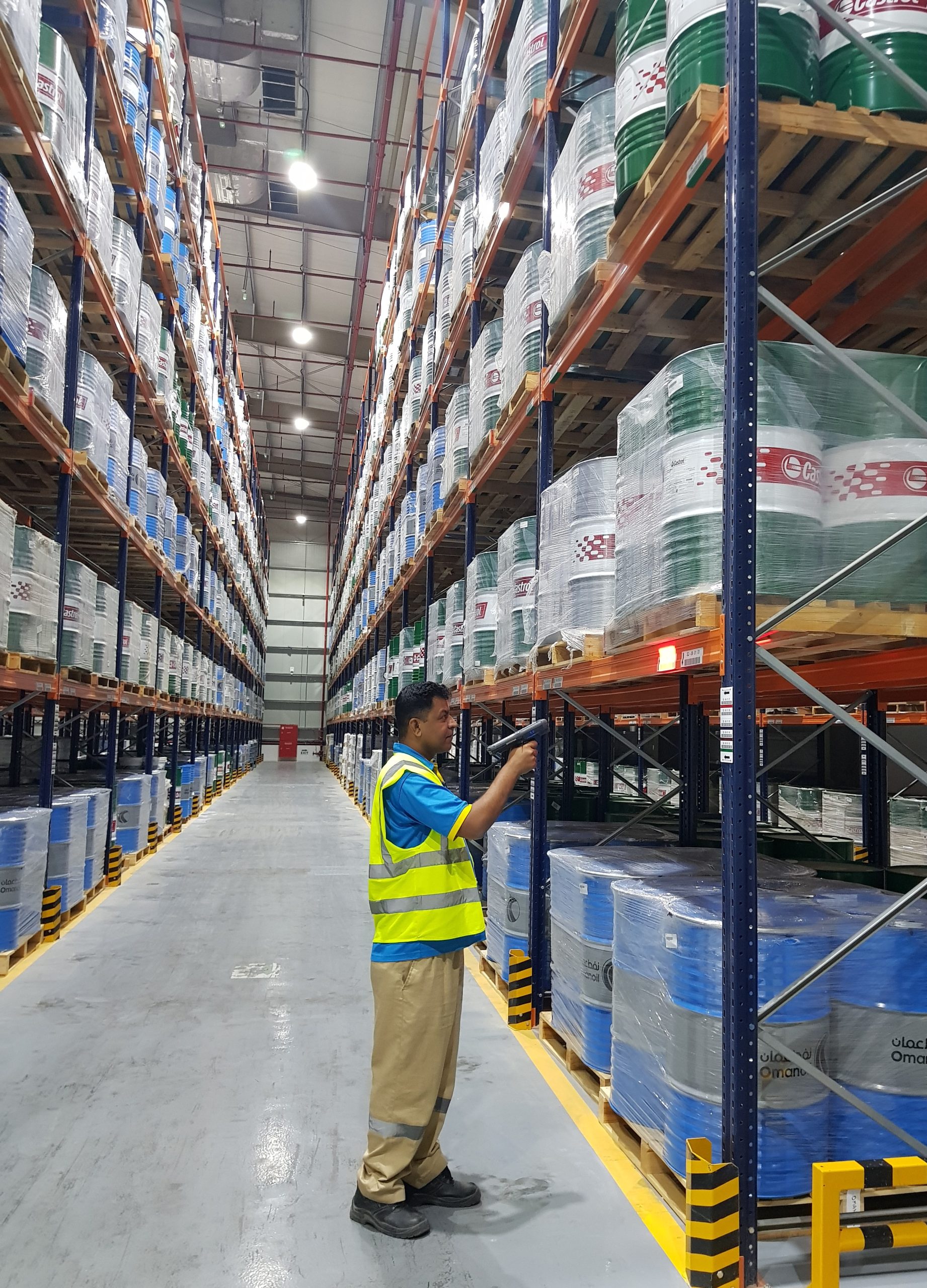 Oman Oil Marketing Company partners with Al Madina Logistics Sevices to ...