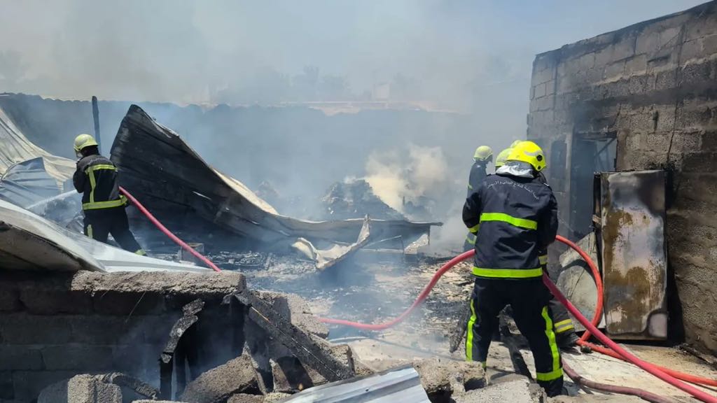 Fire breaks out on a farm in Oman - The Arabian Stories News