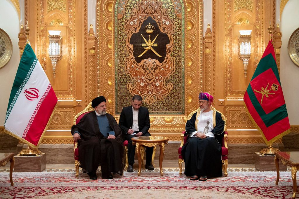 In Pictures: His Majesty hosts luncheon in honour of Iran President ...