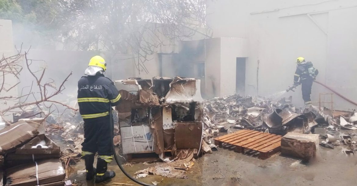 Fire breaks out in a warehouse in Oman - The Arabian Stories News