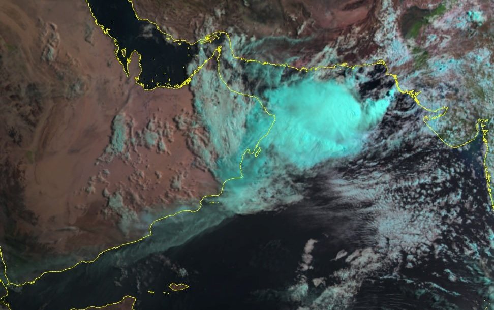 Weather Update: Sporadic rains expected in Oman’s coastal areas - The ...