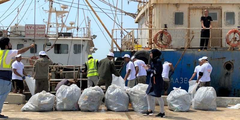 Cleanliness drive held at Oman’s sea fishing port - The Arabian Stories ...