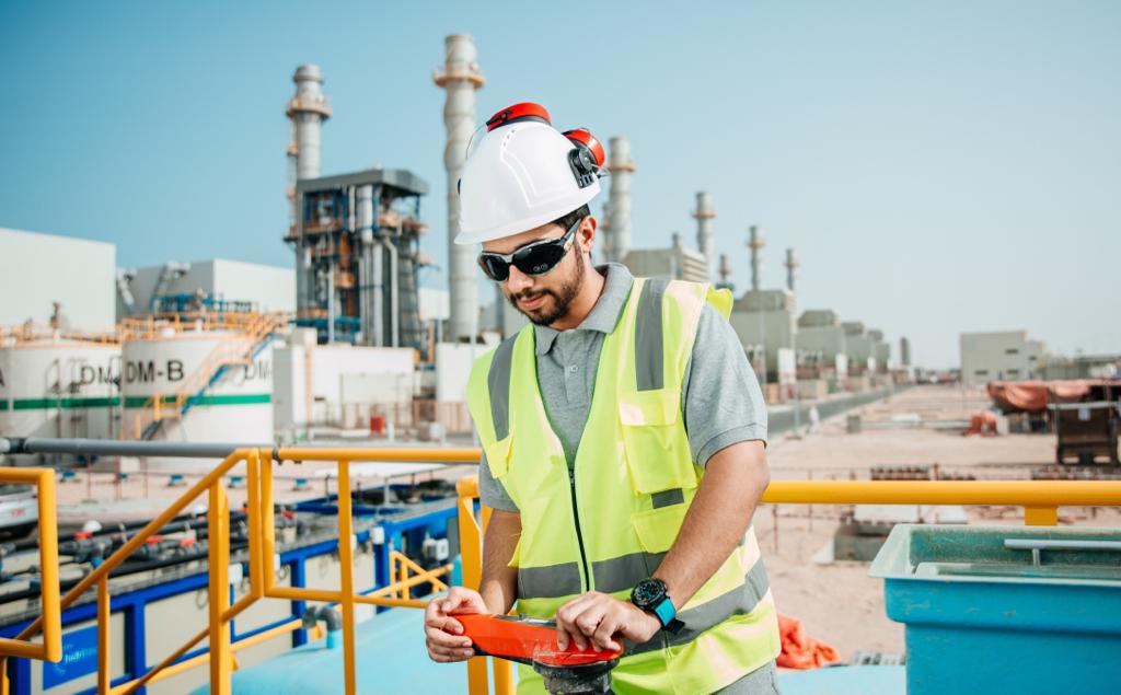 Water, power plant commissioned in the SEZAD - The Arabian Stories News