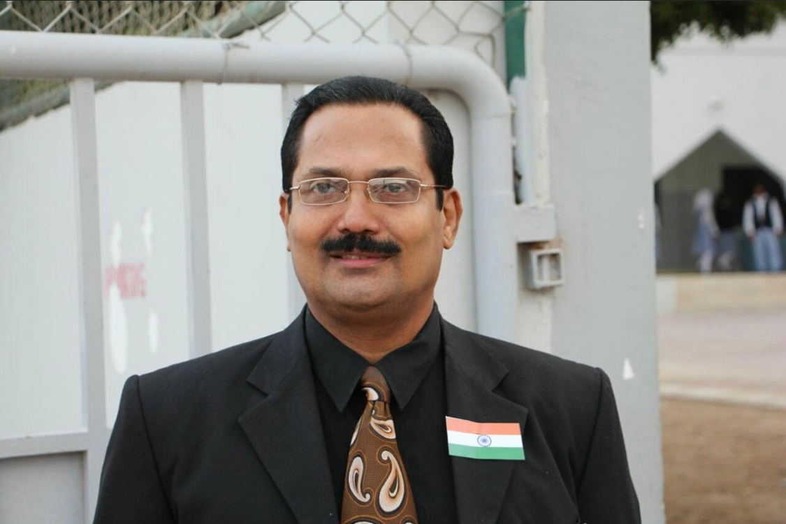 EK Hemraj, former Indian School Darsait teacher, dies at 54 - The ...