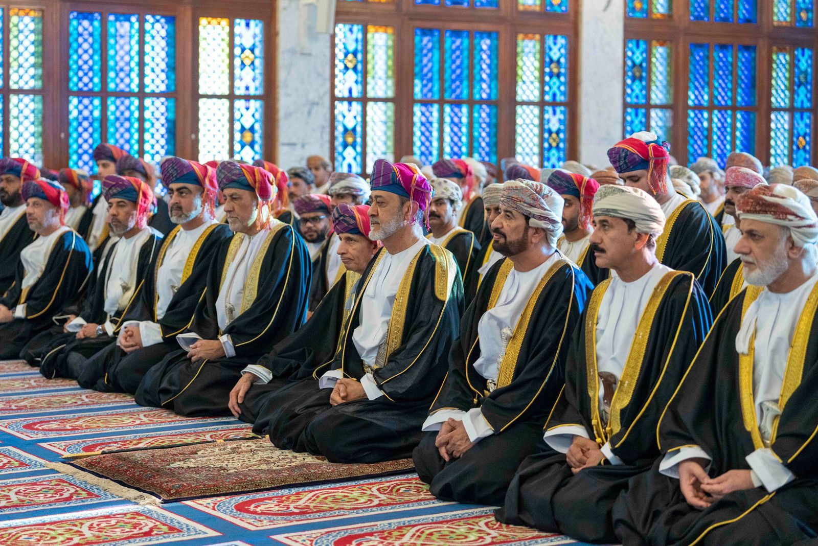 In Pictures: His Majesty performs Eid prayer - The Arabian Stories News