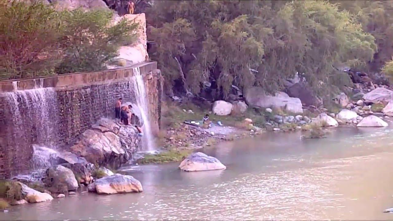 Experience Wadi Tanuf: the most famous tourist destination in Nizwa ...