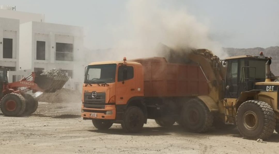 Muscat Municipality warns against random landfills - The Arabian ...