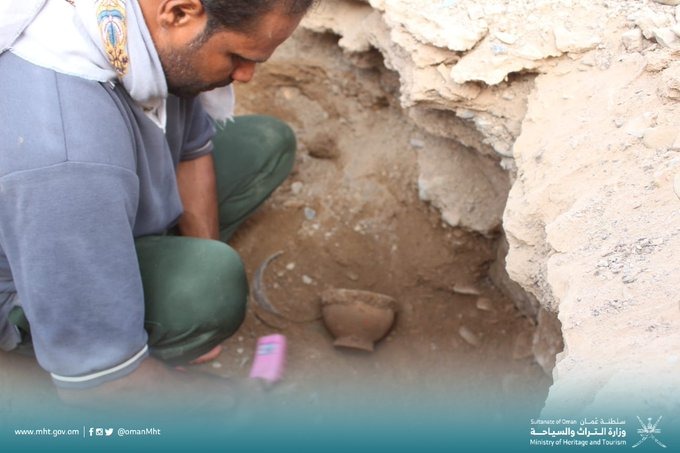 Artifacts from 1st millennium BC discovered in Oman - The Arabian ...