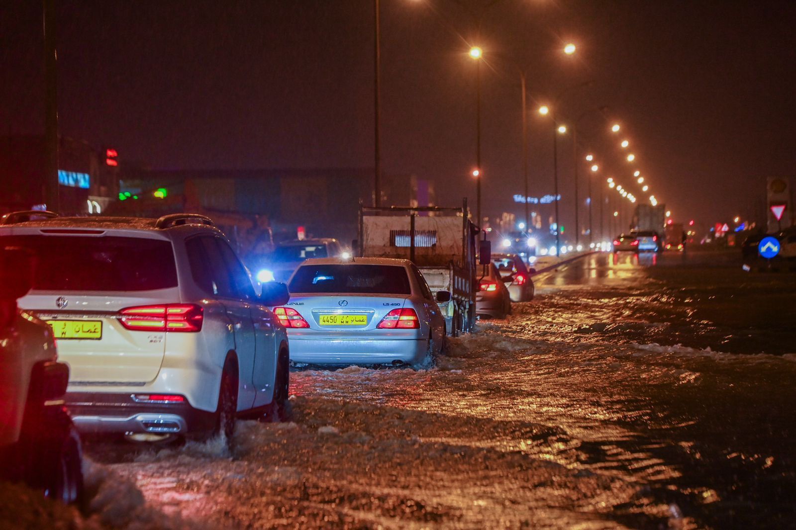 Oman weather: Salalah witnesses heavy rainfall - The Arabian Stories News
