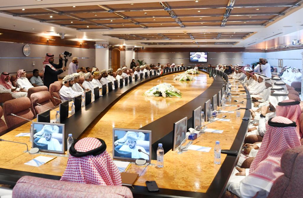 Omani business delegation initiates talks to foster Saudi economic ties ...