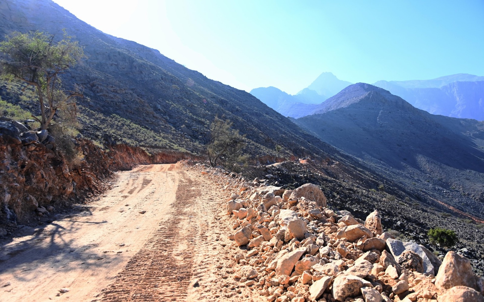 Dibba-Lima-Khasab road project commences in Oman’s Musandam Governorate ...