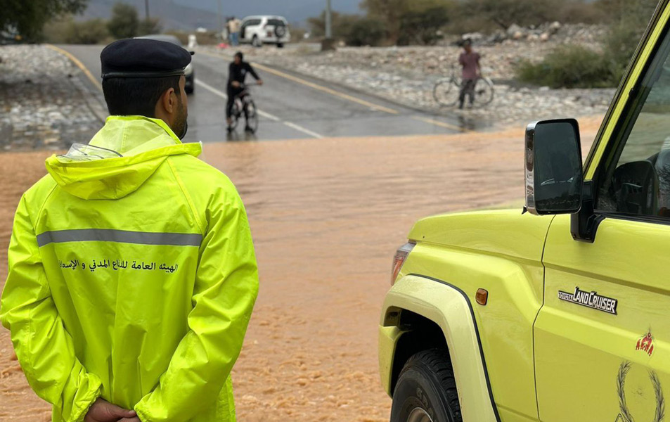 Oman weather: Caught outside during sudden shift in weather? Follow ...
