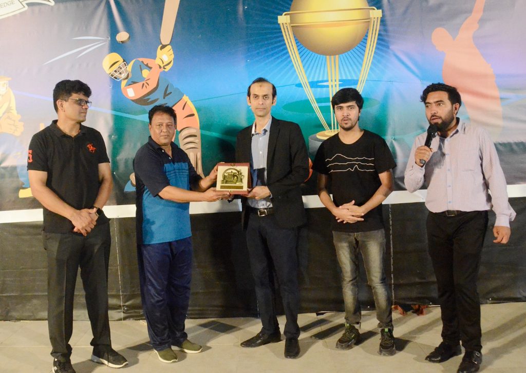 Awais Munir and Nadeem shine as thrilling PSM Ramadan Cricket ...
