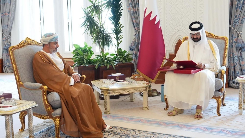His Majesty the Sultan sends written message to Emir of Qatar - The ...