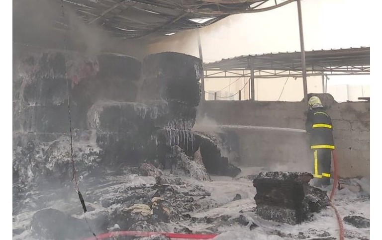 CDAA firefighters contain blaze at furniture store in Oman’s Suwiay ...