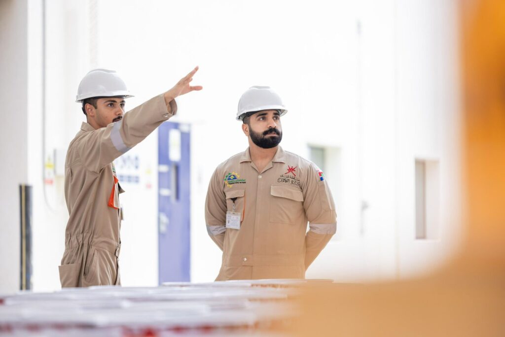 More than 14,000 Omani citizens employed in first half of 2024 ...