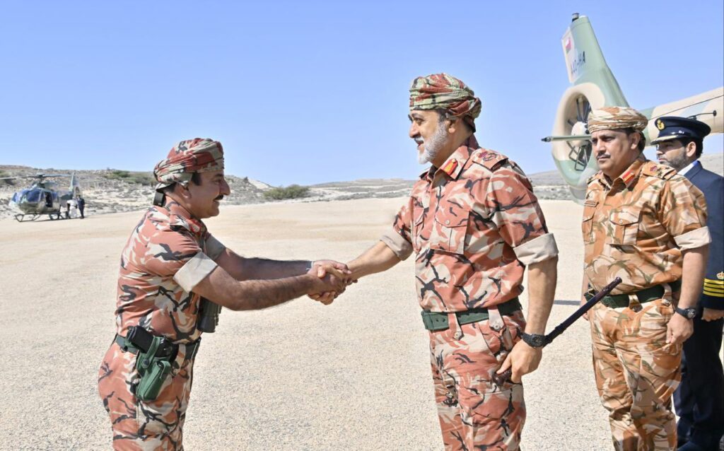 His Majesty pays visit to military units of Royal Army of Oman in ...