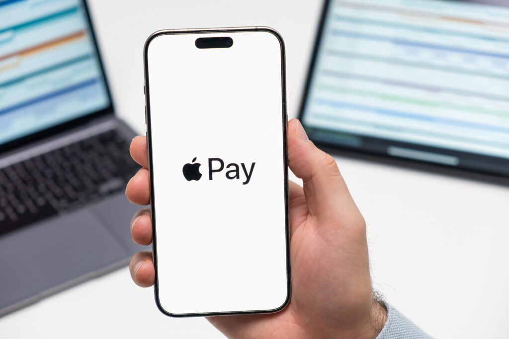 Apple Pay launched in Oman - The Arabian Stories News