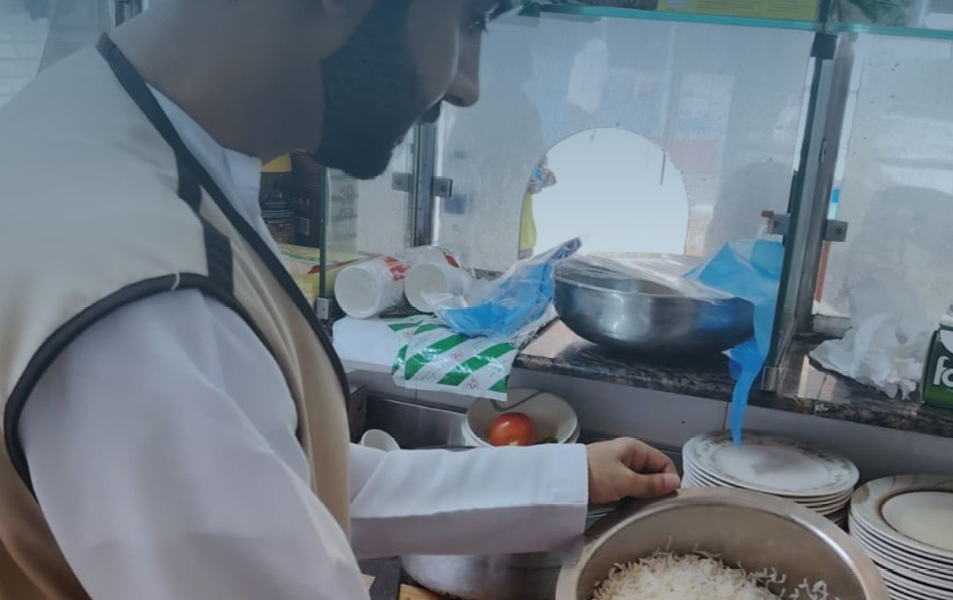 Oman's Municipality targets food safety, 52kg of unfit food destroyed ...