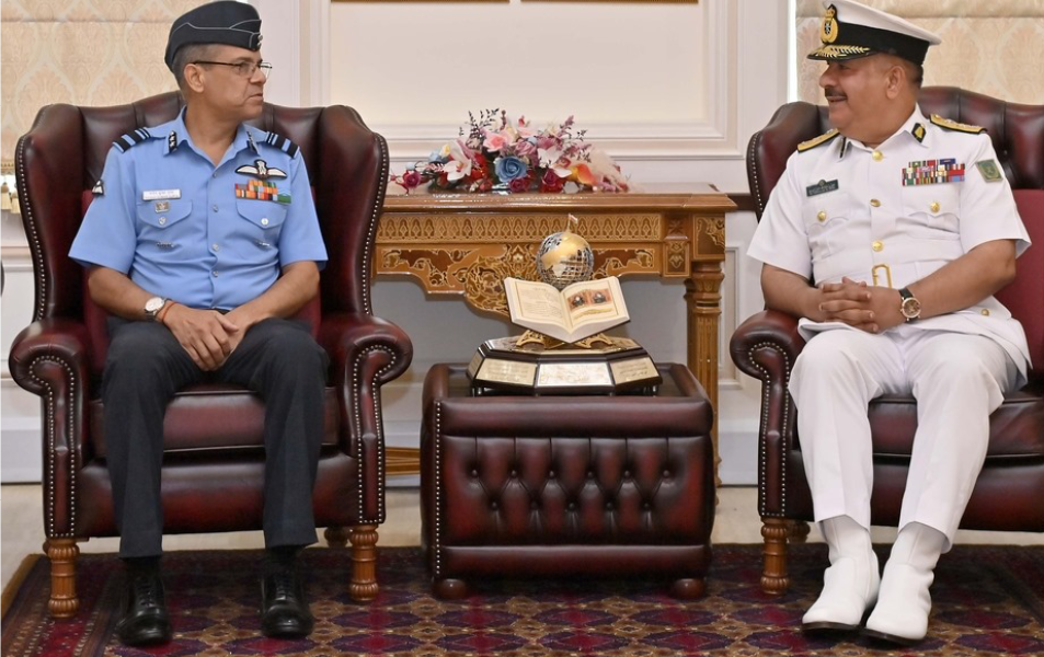 Oman's NDC Commandant receives India’s National Defence College ...