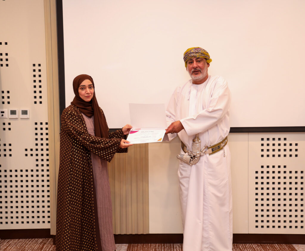 Muscat Governorate concludes ‘Second Grade Leaders’ Program and ...
