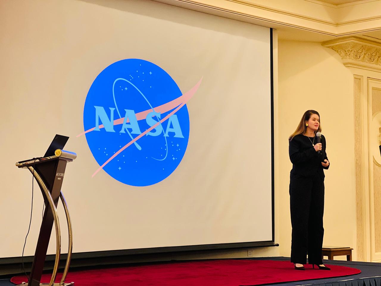 Oman hosts US space delegation, explores ties with NASA - The Arabian ...