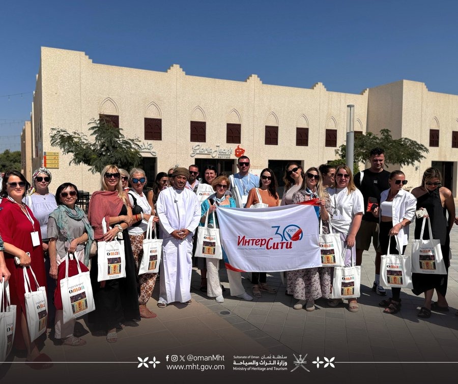Belarusian tourism representatives visit Al Hafa Beach Market in Oman’s ...