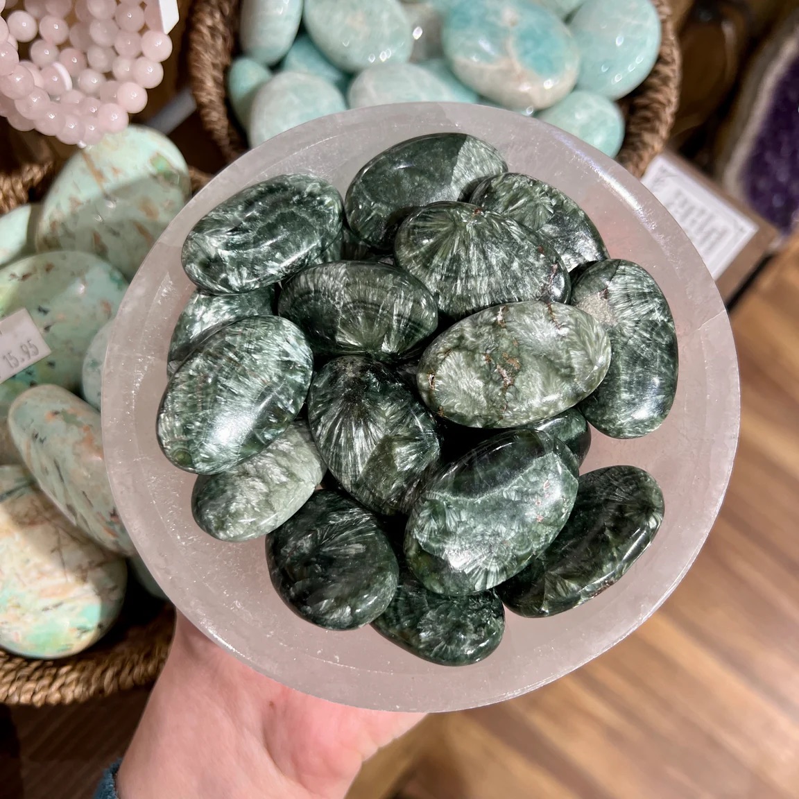 Seraphinite: The crystal of balance, gratitude, and healing - The ...