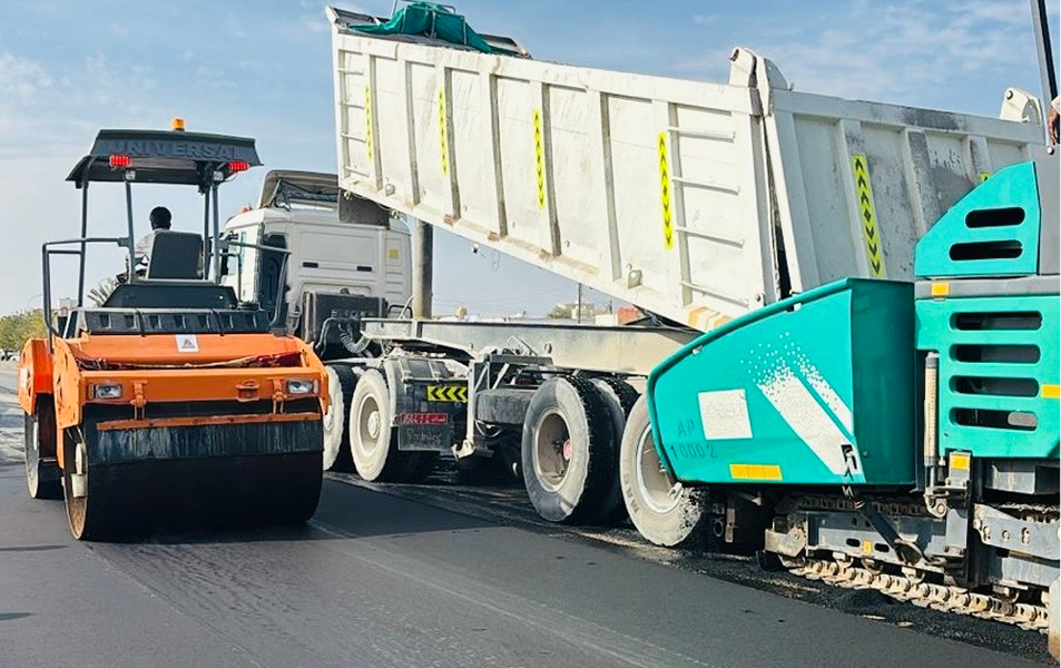 Oman Ministry's experiment with rubber-modified asphalt promises longer ...
