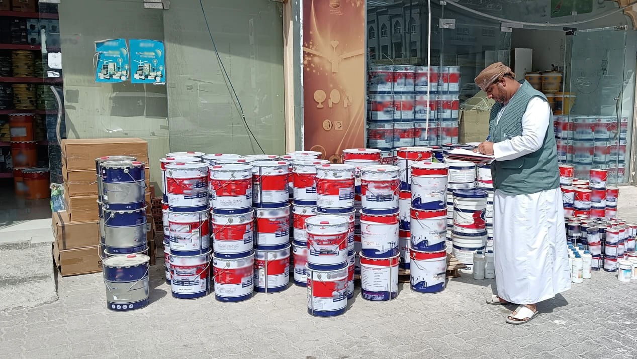 Oman’s CPA seizes 350 expired building materials in Dakhiliyah ...