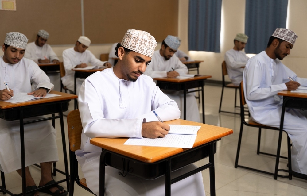 80% students clear GED semester 1 exams in Oman - The Arabian Stories News