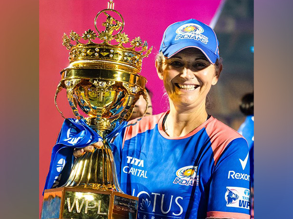Mumbai Indians part ways with two-time WPL-winning coach Charlotte ...