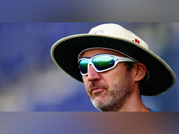 Former Australian pacer Gillespie feels lack of adaptability with bat ...