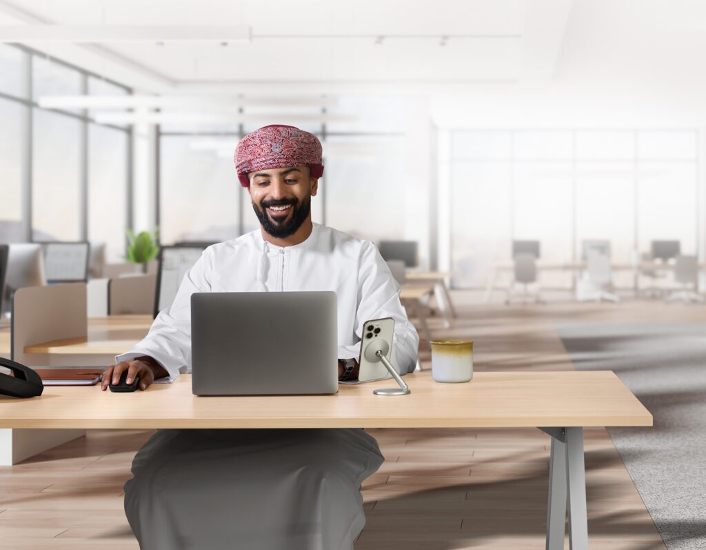 Bank Muscat’s Al Tharwa fund is available for investors on mobile ...