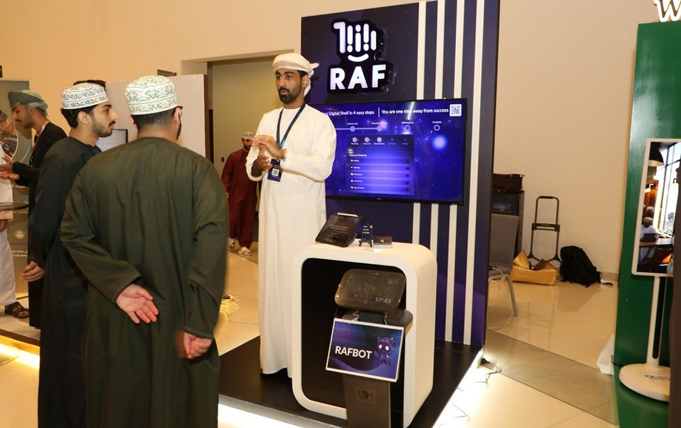 UTAS students develop innovative Omani digital platform ‘Raf’ to create AI-powered e-stores ...