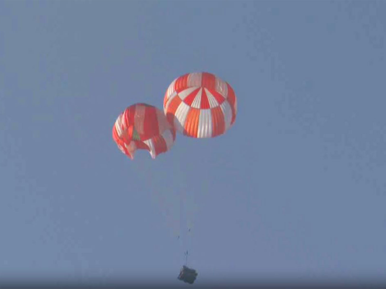 ISRO successfully conducts Integrated Main Parachute Airdrop Test for ...