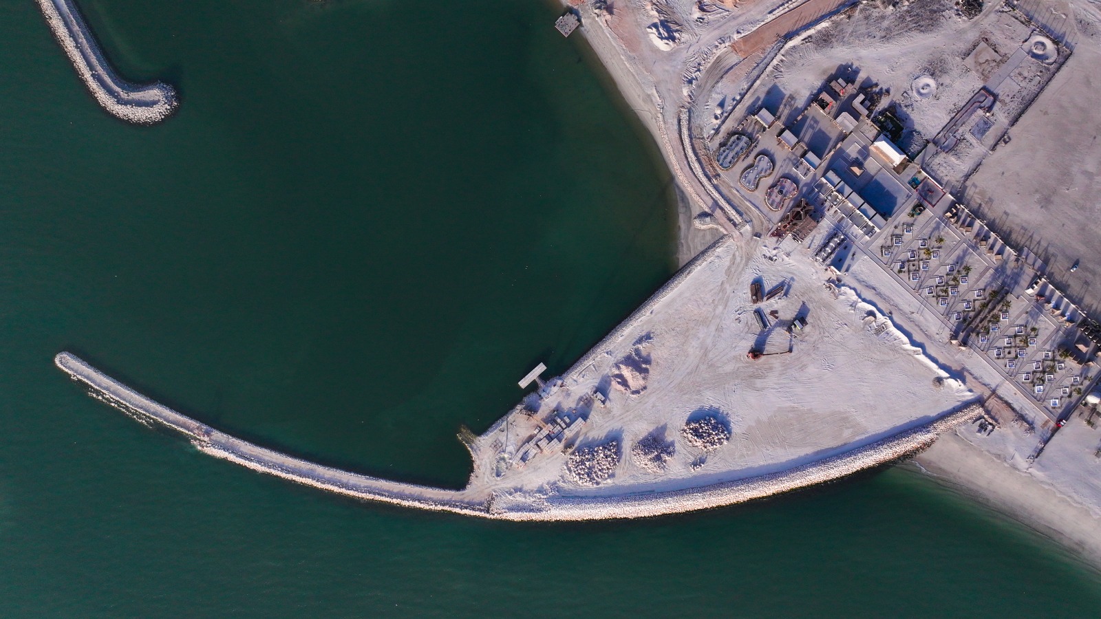 RO 3 million worth Raysut fishing port project in Salalah is 81% ...